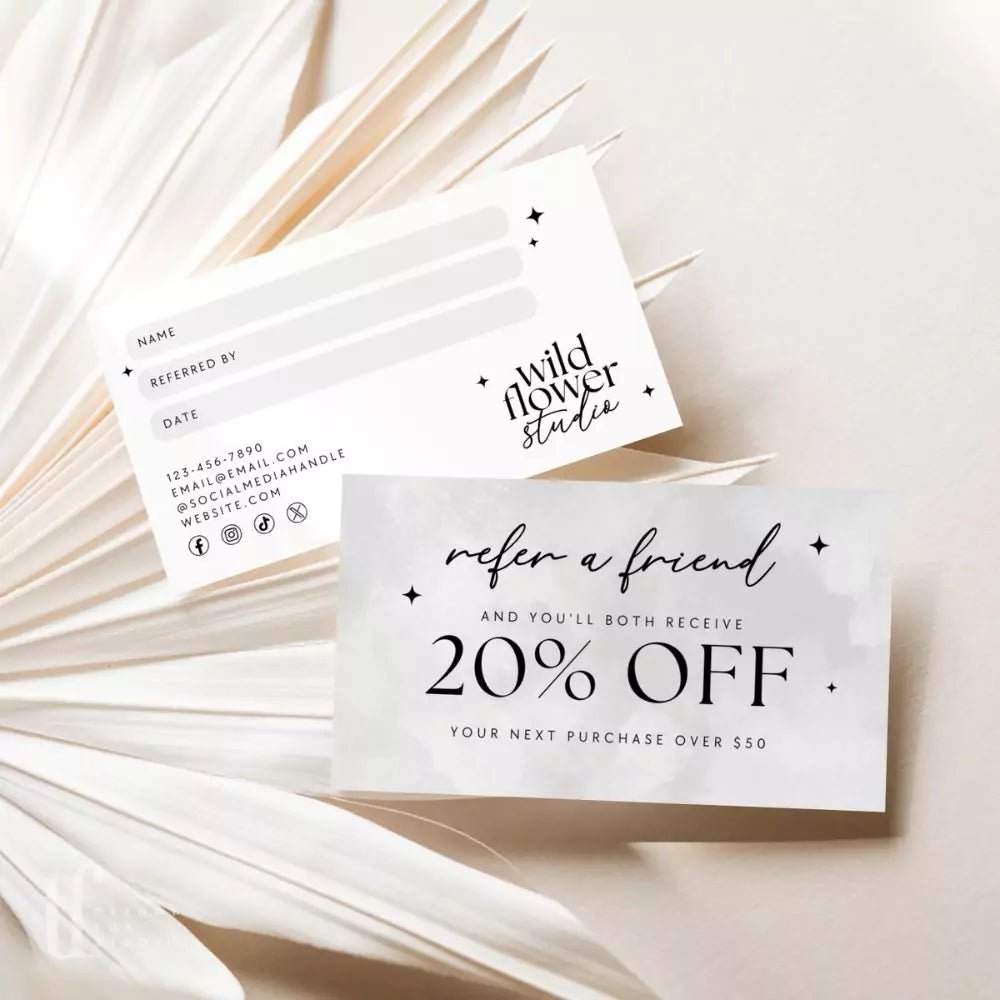 Modern Refer A Friend Discount Card Canva Template | Cinna - Trendy Fox ...